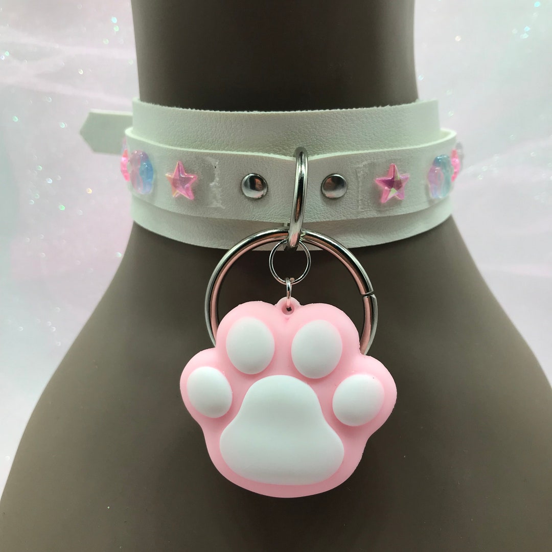 White Bowed Paws Pastel Goth Kawaii Choker Necklace Collar Paw Print ...