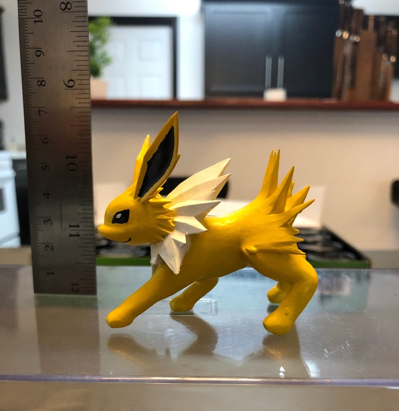 Jolteon 3D Printed Resin Figure - Etsy