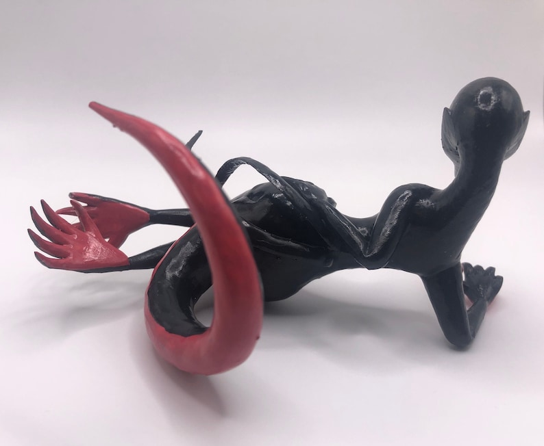 Salazzle Laying 3D Printed Figure - Etsy