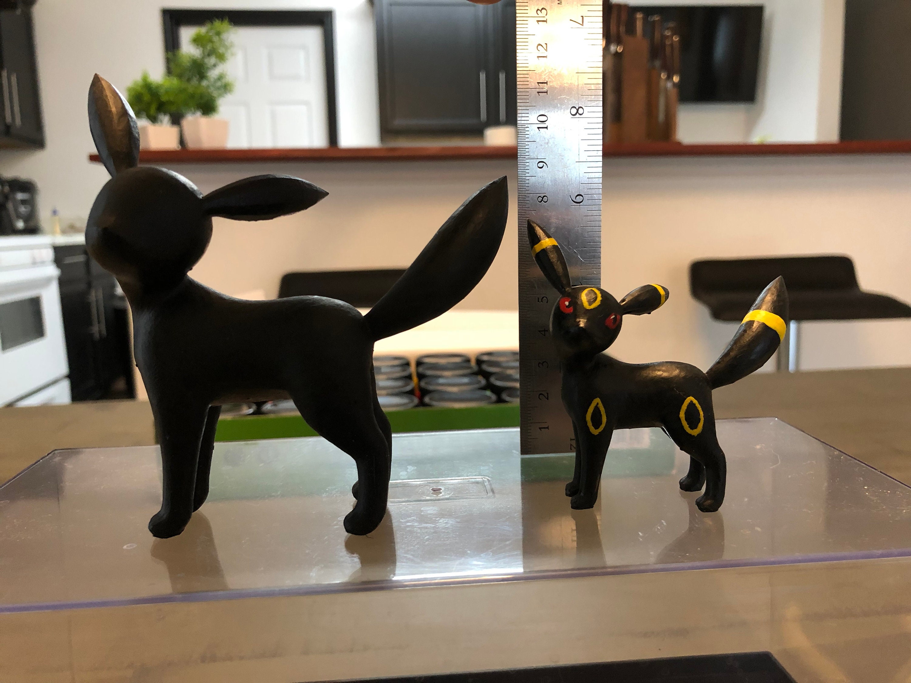 Umbreon 3D Printed Resin Figure - Etsy