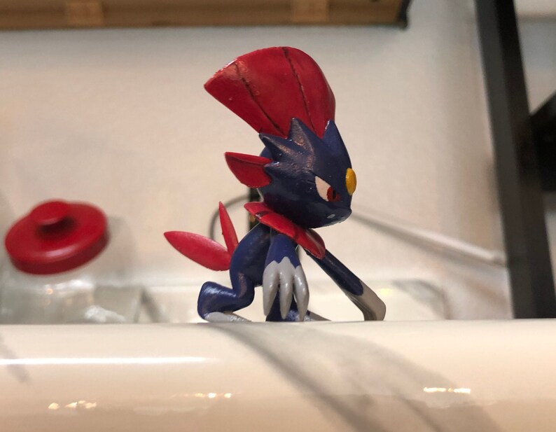 Weavile 3D Printed Figure - Etsy
