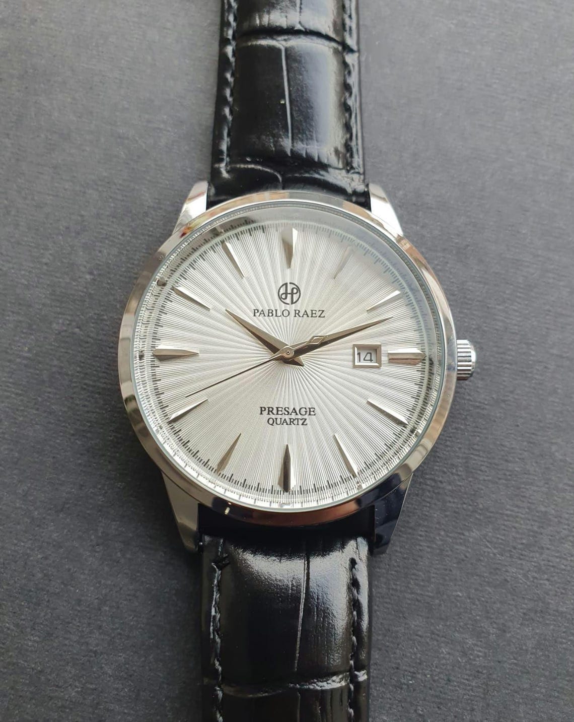 Men Classic Watch Smart Casual Business Luxury Sunburst Dial Black ...