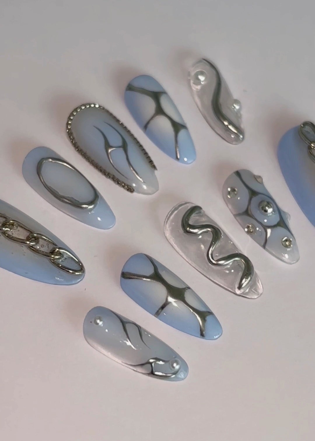 Baby Blue and Silver Aura Gradient Almond Press on Nails / Chain Nails ...