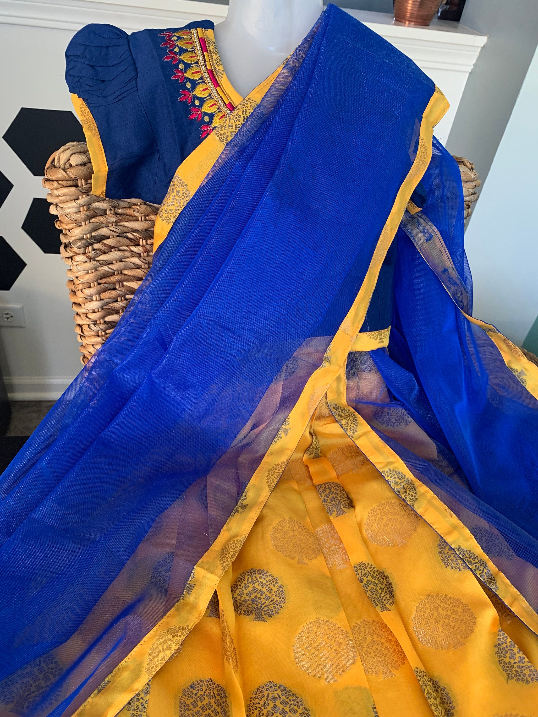 10 to 11 Year Girl Yellow and Blue Langa Voni/halfsaree/pattu Pavada ...