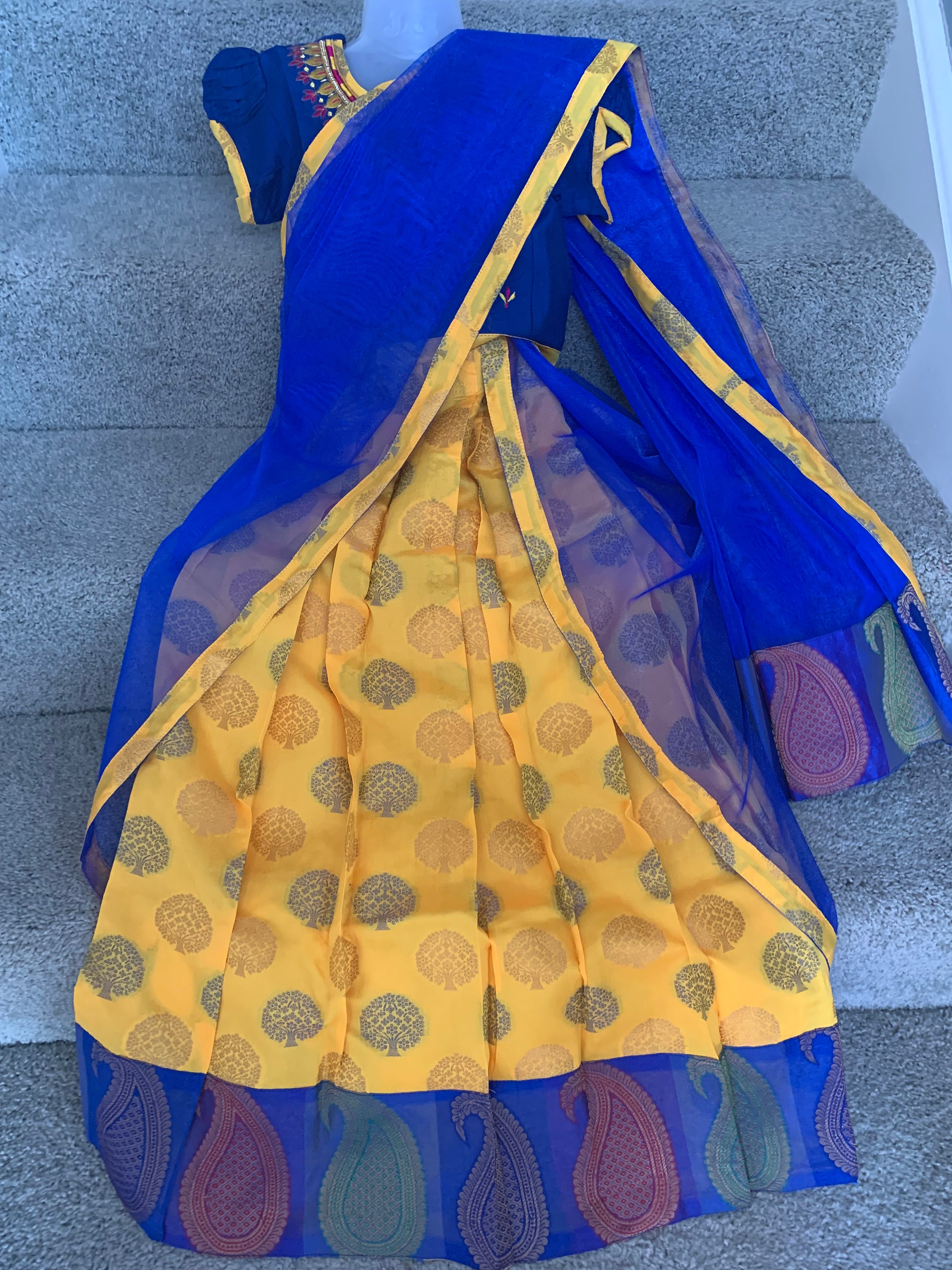 10 to 11 Year Girl Yellow and Blue Langa Voni/halfsaree/pattu Pavada ...