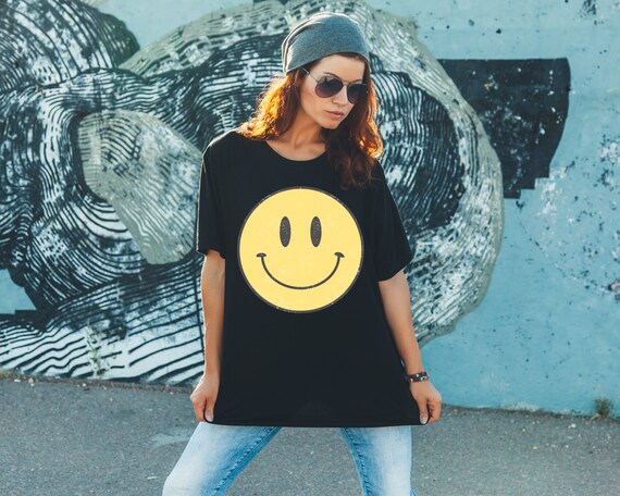 Smiley Face Shirt Smiley Face T-shirt Smile Shirt - Etsy
