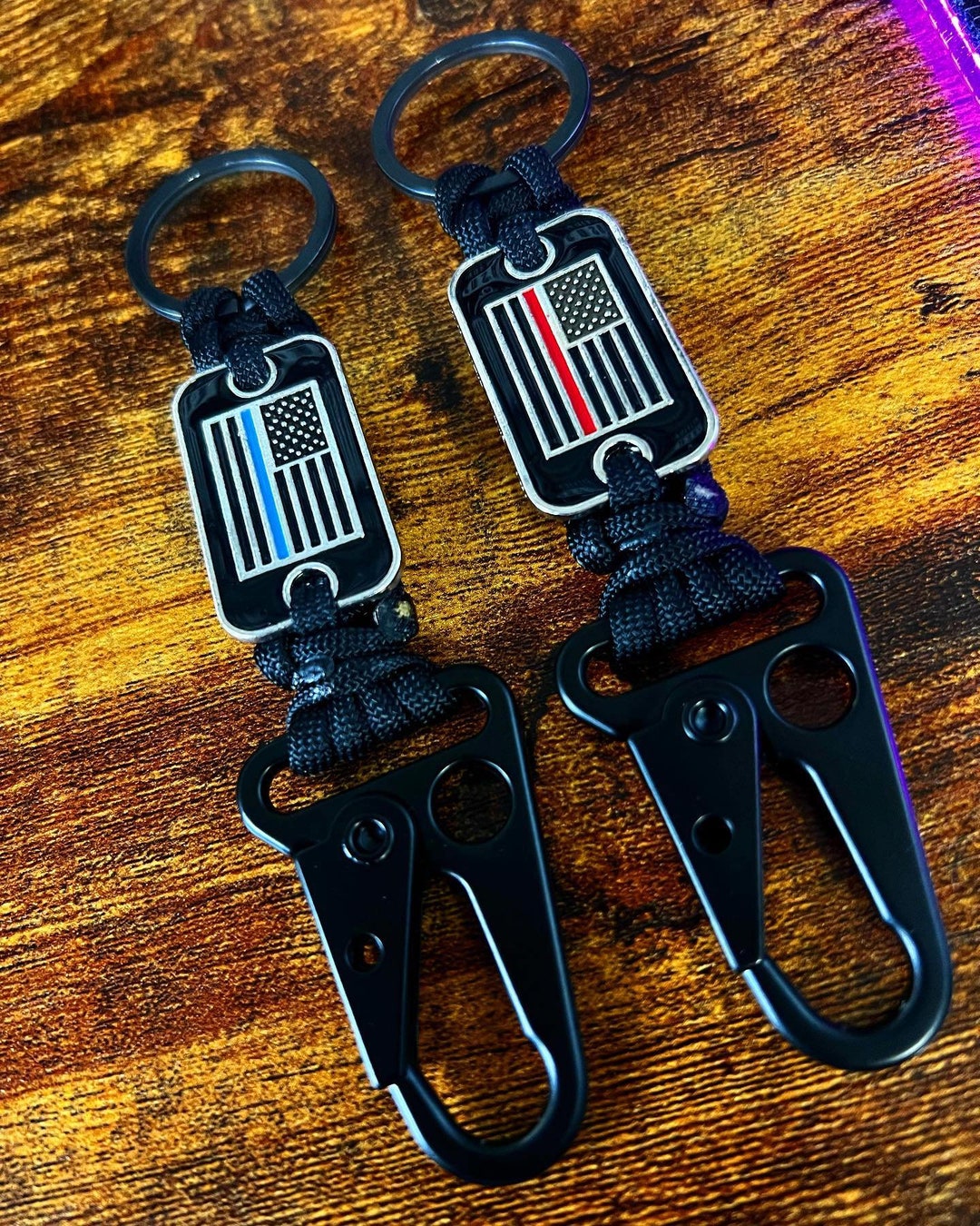 Paracord American Flag Keychain W/ Sling Carabiner - Law Enforcement ...