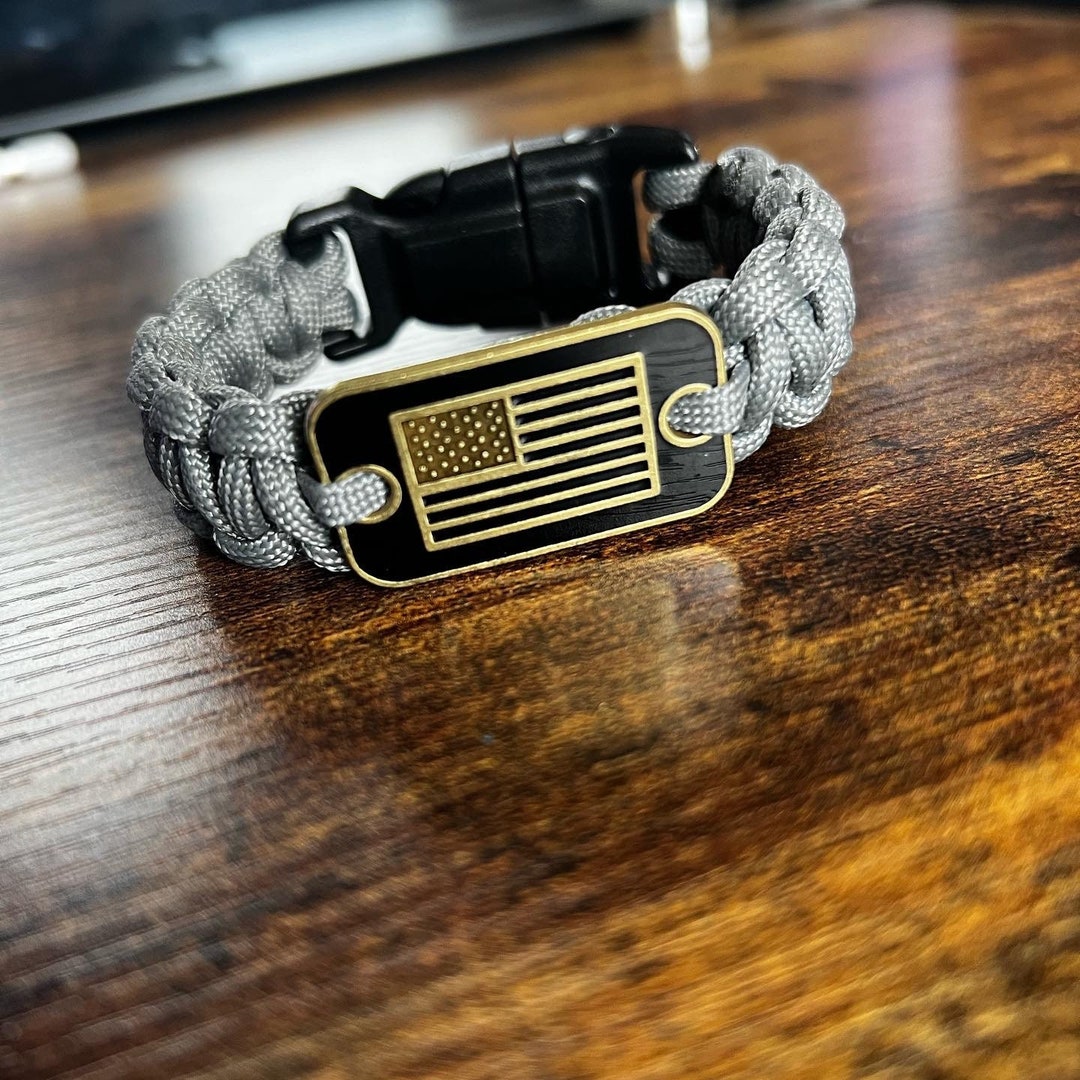 Paracord American Flag Bracelet W/ Survival Buckle - Etsy