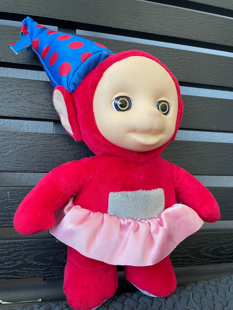 Teletubbies Red Party Po Rubber Face Soft Toy Plush, Sentimental Gift ...
