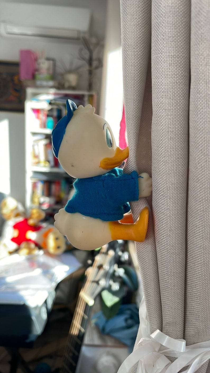 Disney dewie pato donald clipe raro hugger cortina titular gravata ...