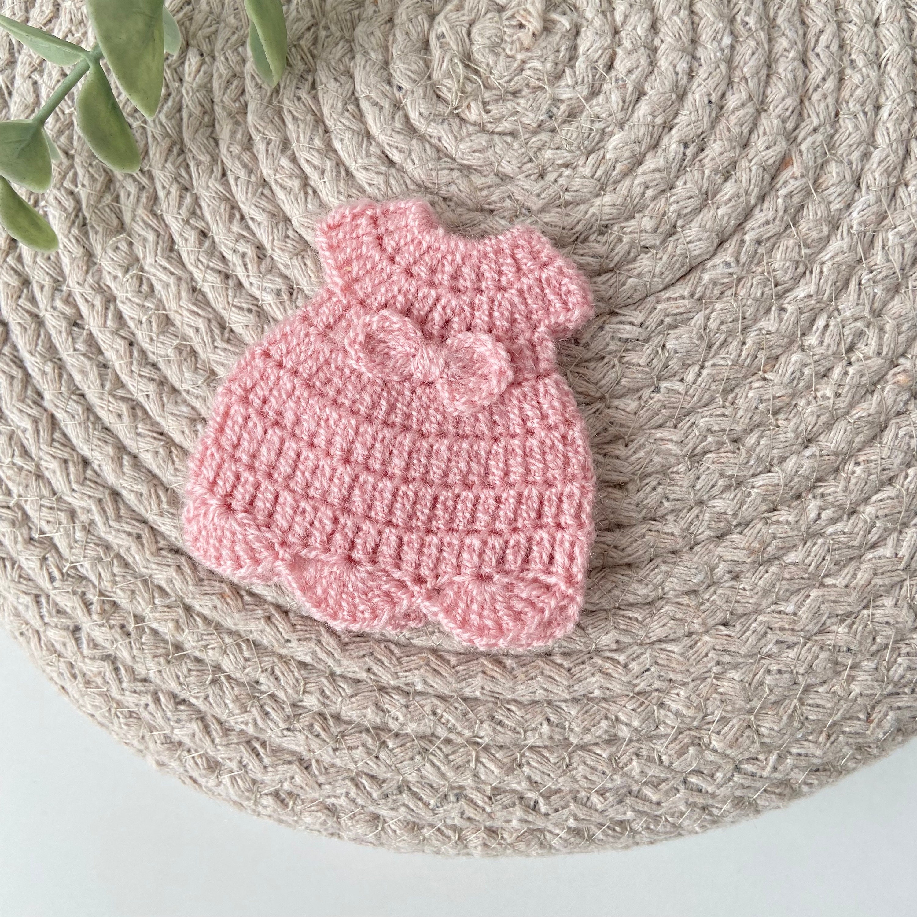 3 Mini Crocheted Dresses,crocheted Applique,scrapbook Applique ...