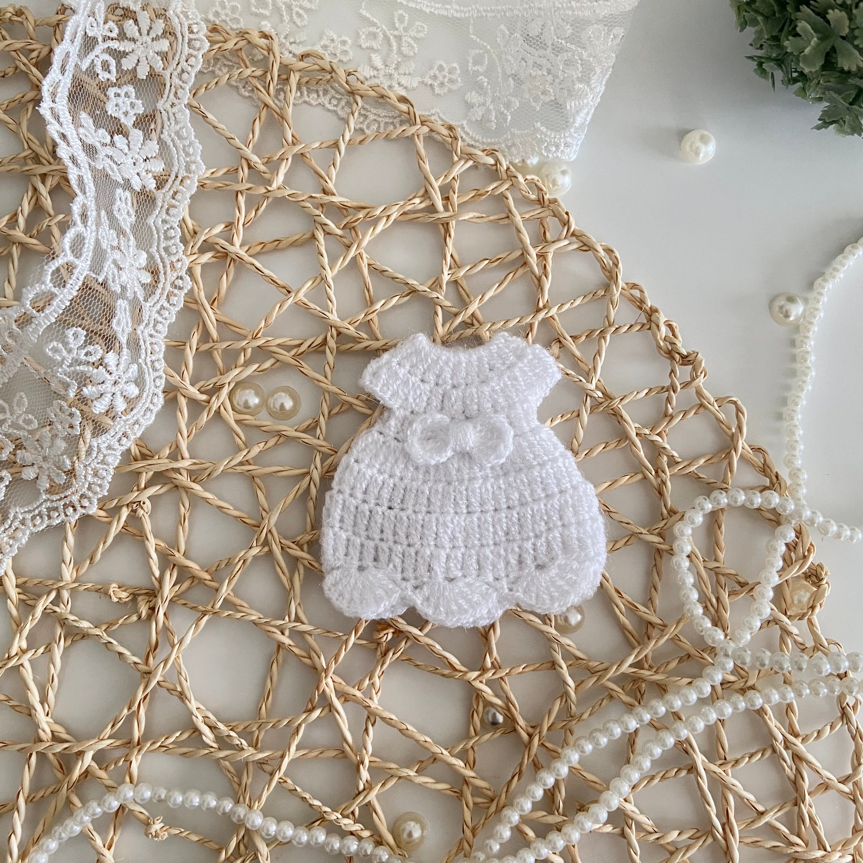 3 Mini Crocheted Dresses,crocheted Applique,scrapbook Applique ...