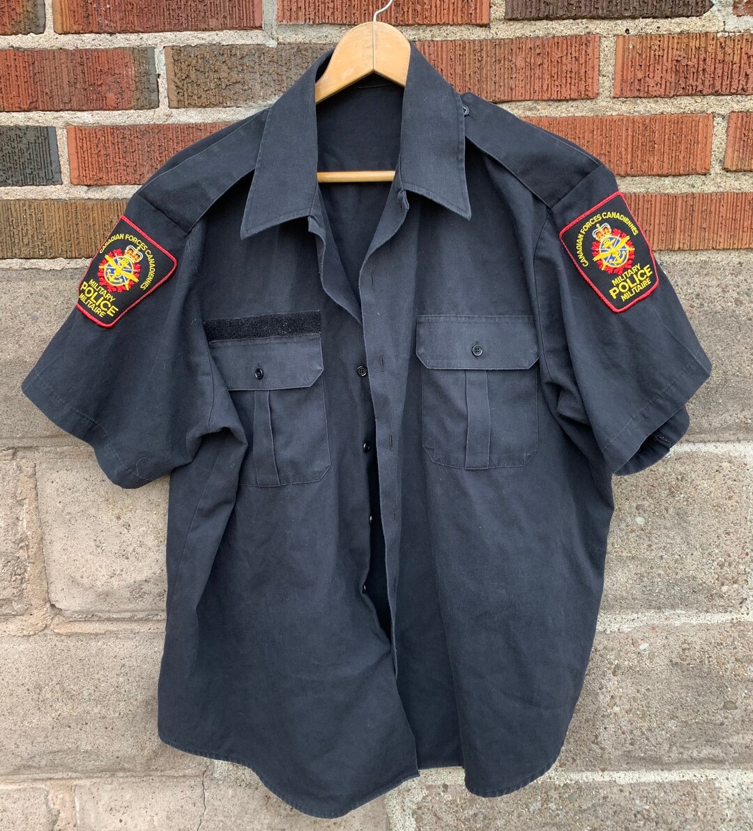 Military Police Short Sleeve Shirt With Patches Genuine Canadian Forces ...