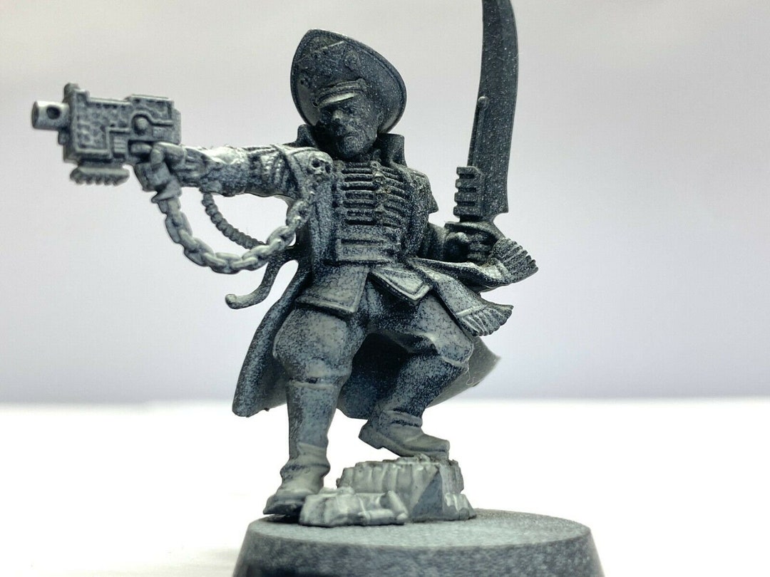 Warhammer 40k Lord Commissar 3 Miniature - Etsy