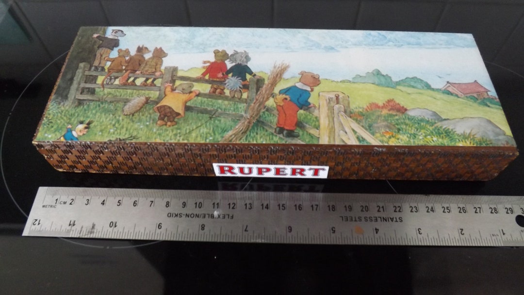 Rupert & Friends Trinket Box. With 2 Rubber Rupert Badges. 28x10cm ...