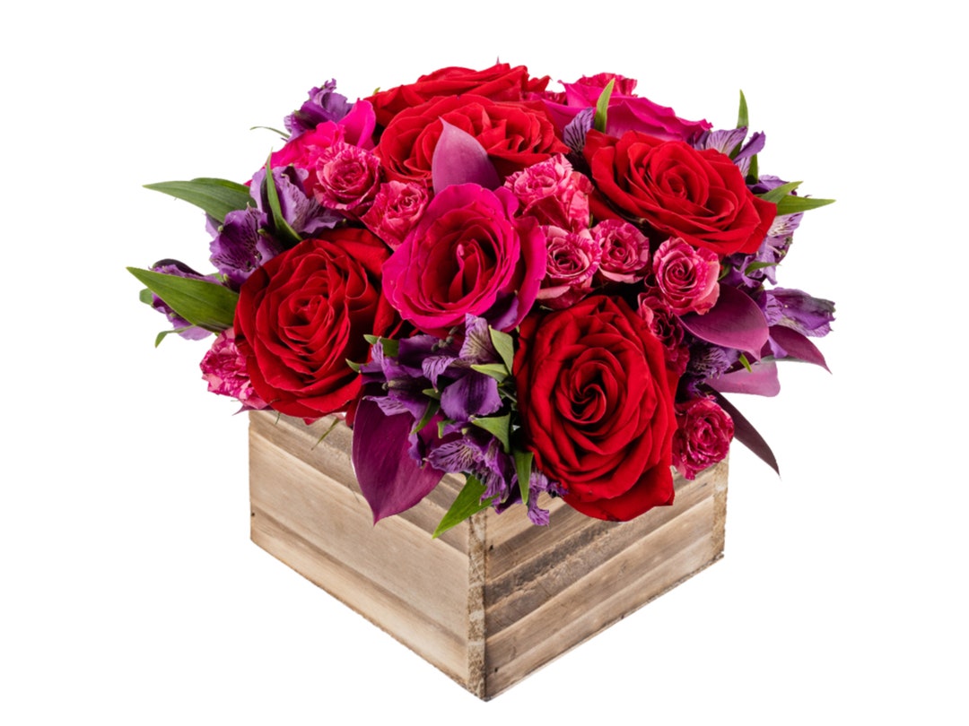 Arabella Bouquets Heartstrings (fresh Cut Flowers - Foam Arrangement ...