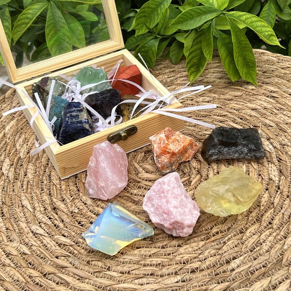 Crystal Gifts - 60+ Gift Ideas for 2024