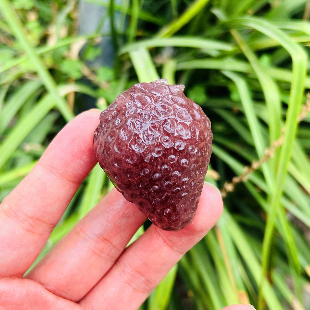 1.8inch Natural Hand Strawberry Quartz Strawberry Model Carved,quartz ...