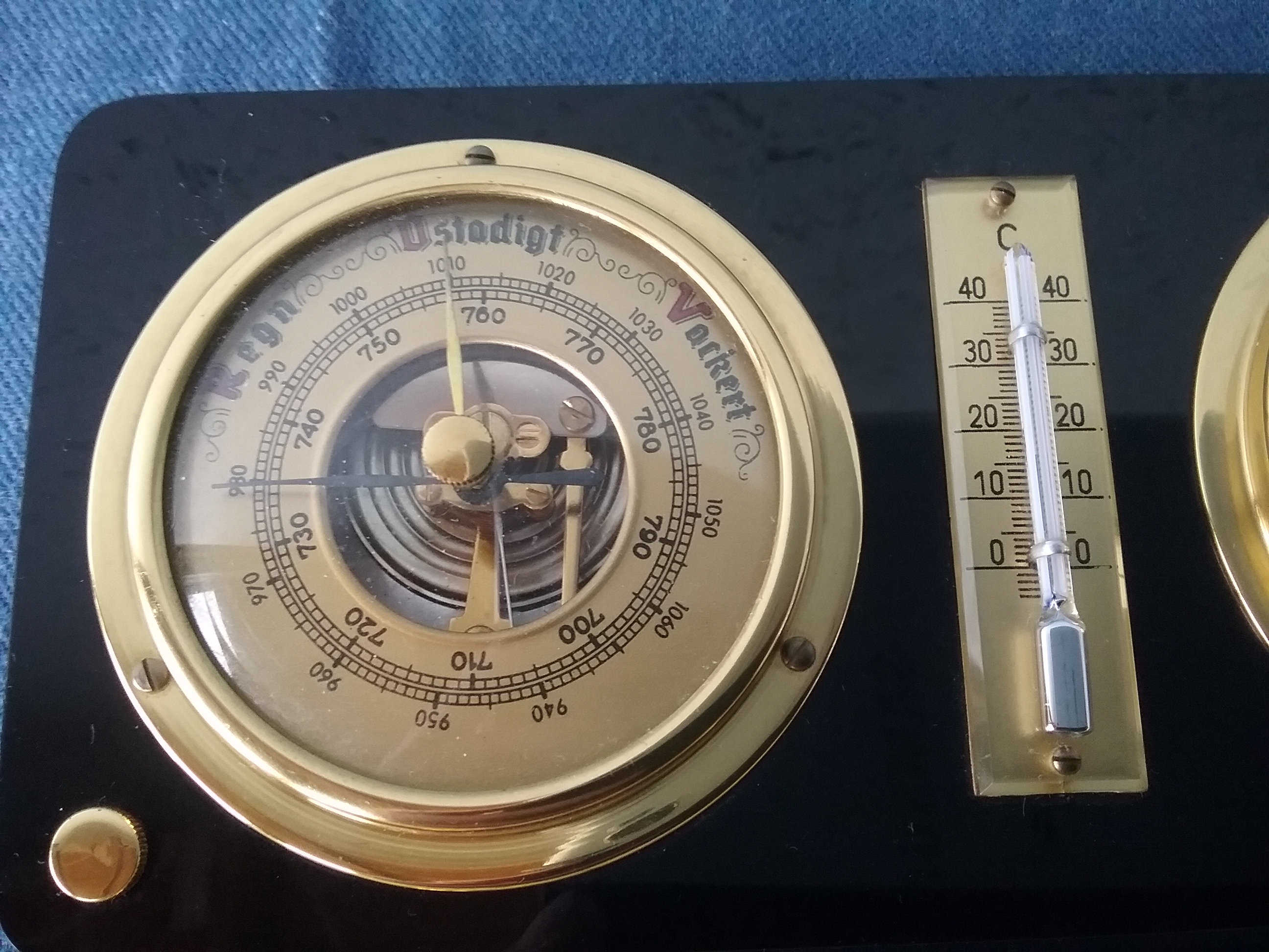Vintage Weather Station, Thermometer, Barometer, Hygrometer, Analog ...