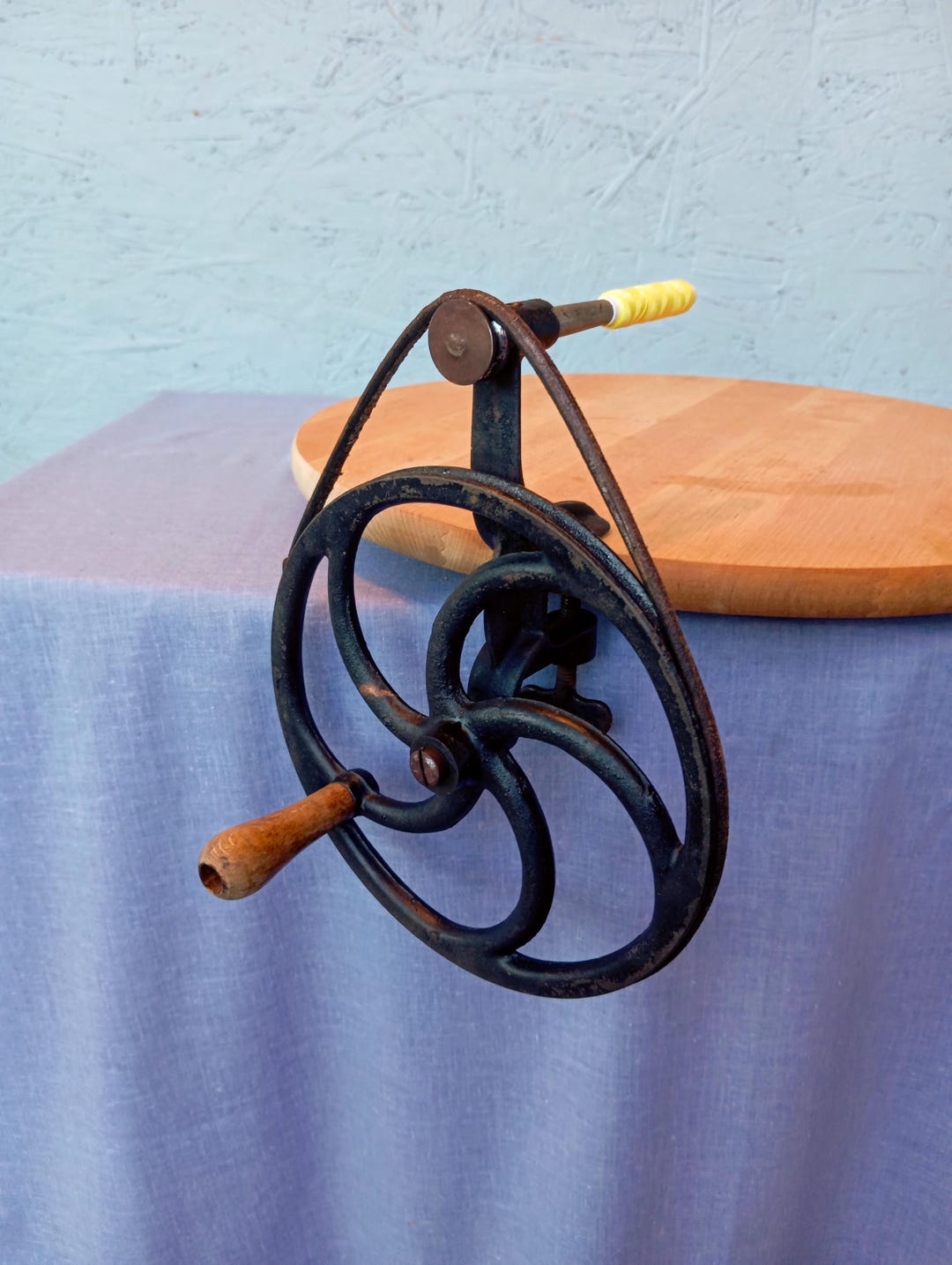 Antique Cast Iron Yarn Winder: Scandinavian Sewing Tool, Late 1800s - Etsy