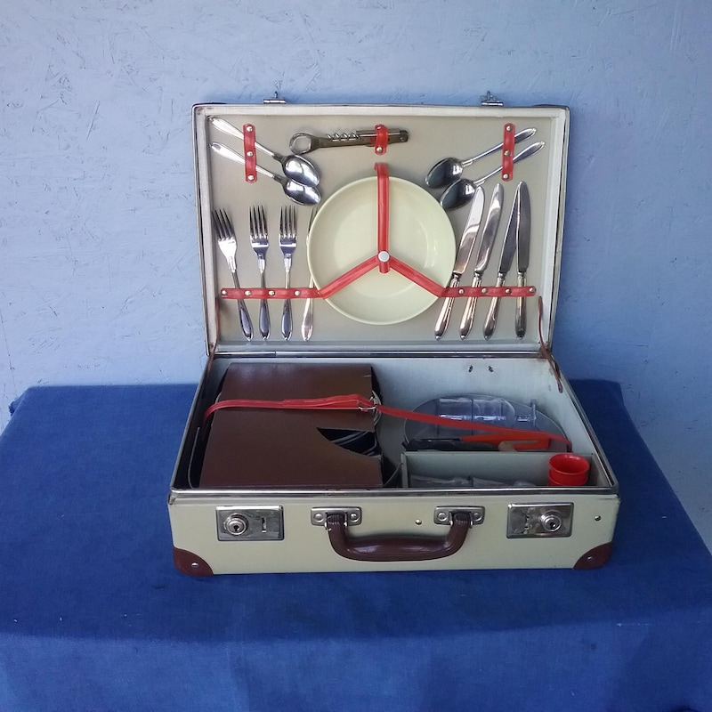 Vintage Picnic Set - Etsy UK