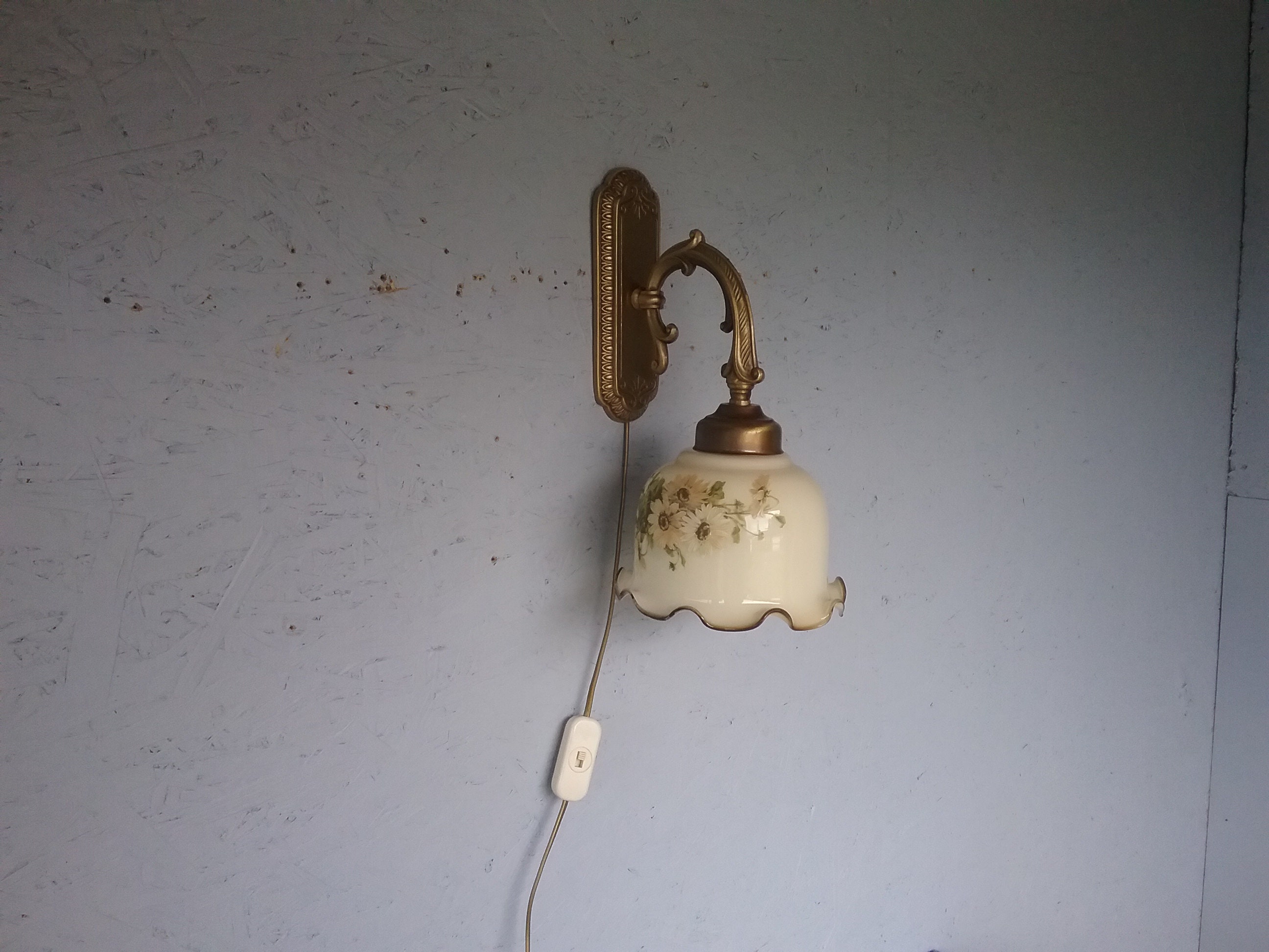 Vintage Wall Lamp in Dutch Style, Wall Lamp in Brass and Glass, Retro ...