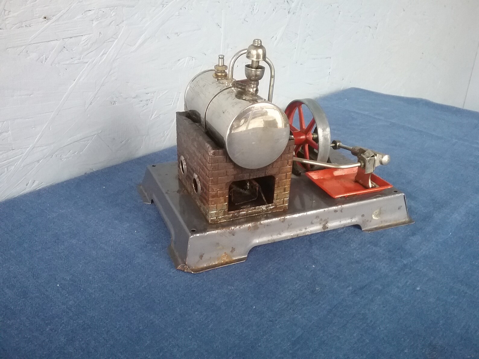 Wilesco D5 'petri' German Steam Engine, Stationary Horizontal Steam Engine, Vintage Steam Engine ...