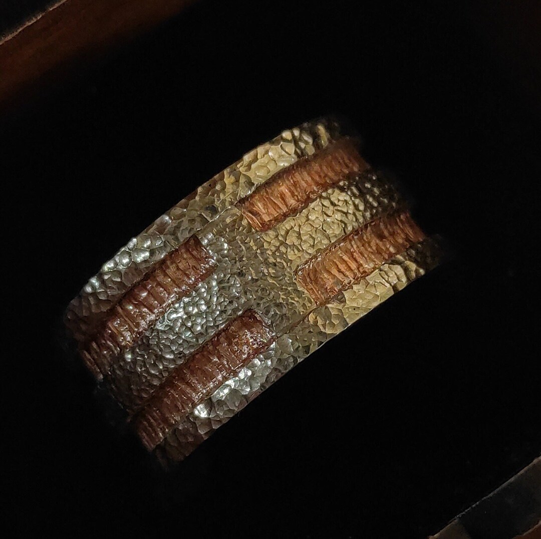 Mens Wedding Band, Unique Mens Cross Wedding Band, Hammered Band ...