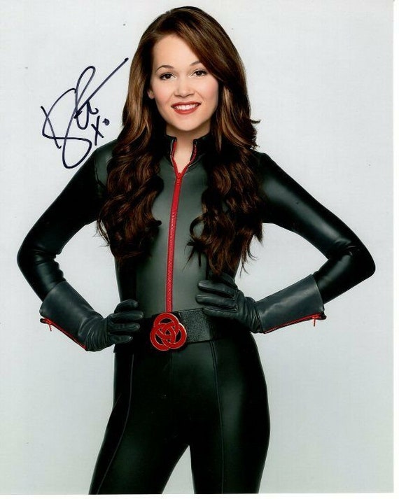 Kelli Berglund Signed Autographed Lab Rats Bree Davenport Etsy