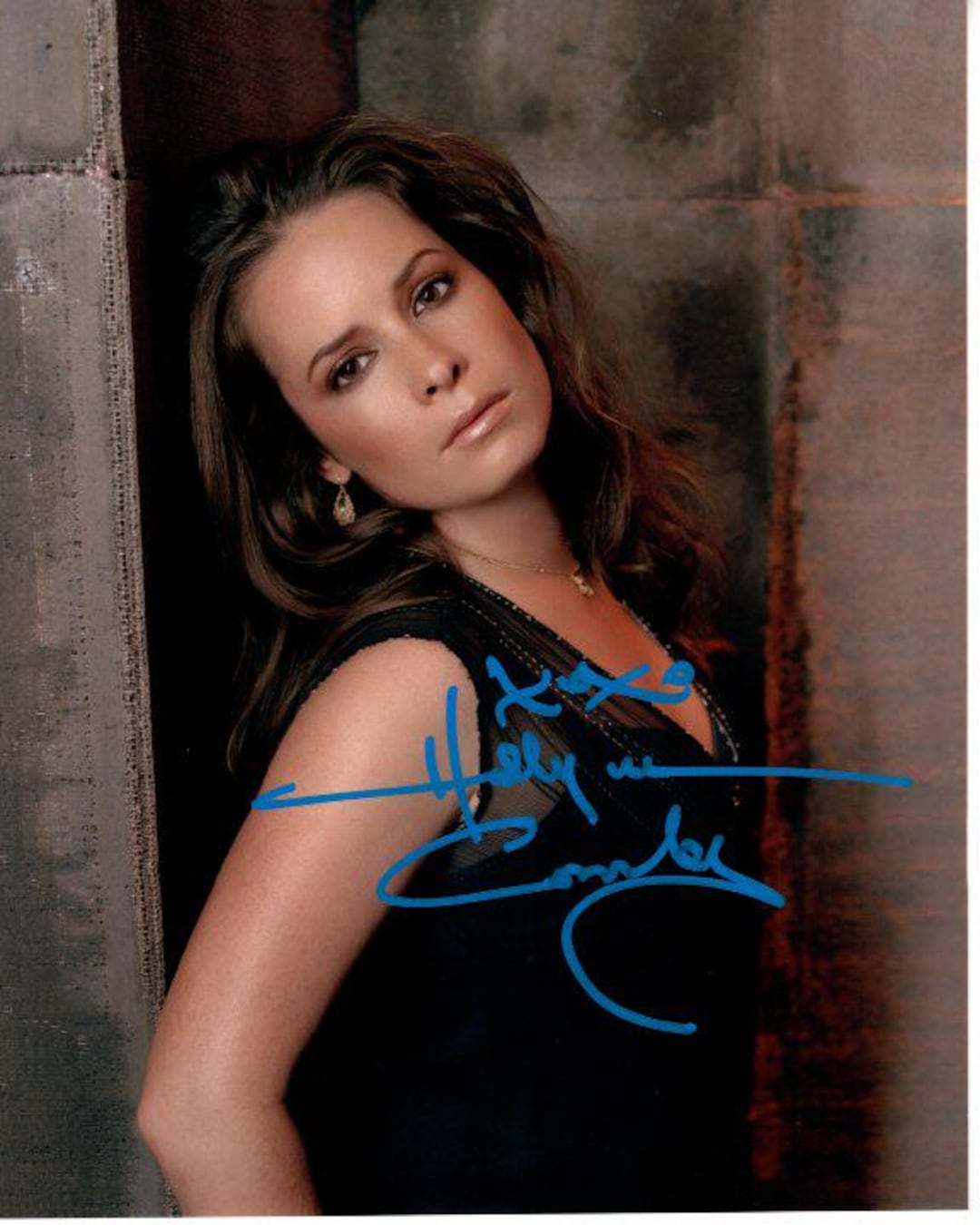 Holly Marie Combs Signed Autographed 8x10 Charmed Piper Halliwell Photo ...