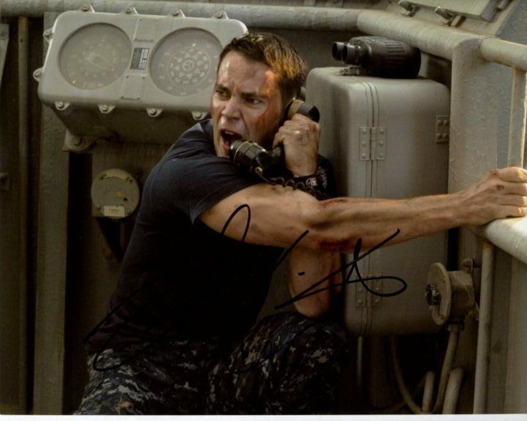 Taylor Kitsch Signed Autographed Battleship Alex Hopper Photo - Etsy