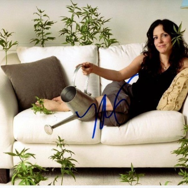 Nancy Botwin - Etsy