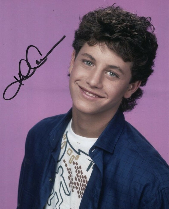 Collectibles Cameron signed photo Memorabilia Art & Collectibles etna ...