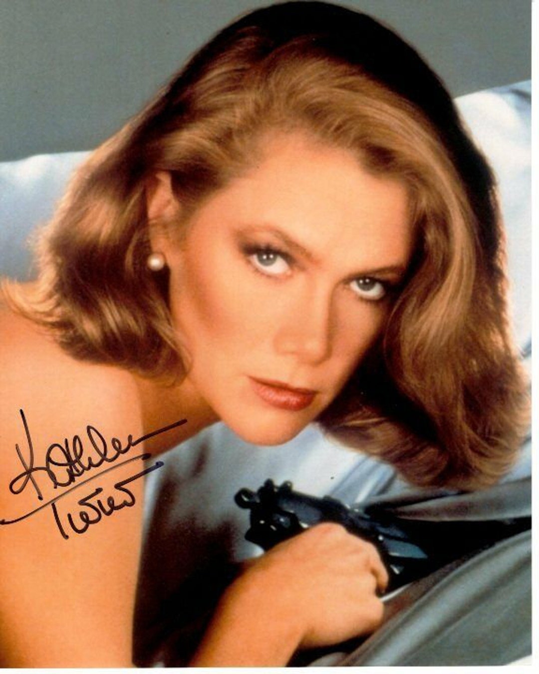 Kathleen Turner Signed Autographed 8x10 V.i. Warshawski Vic Photo - Etsy