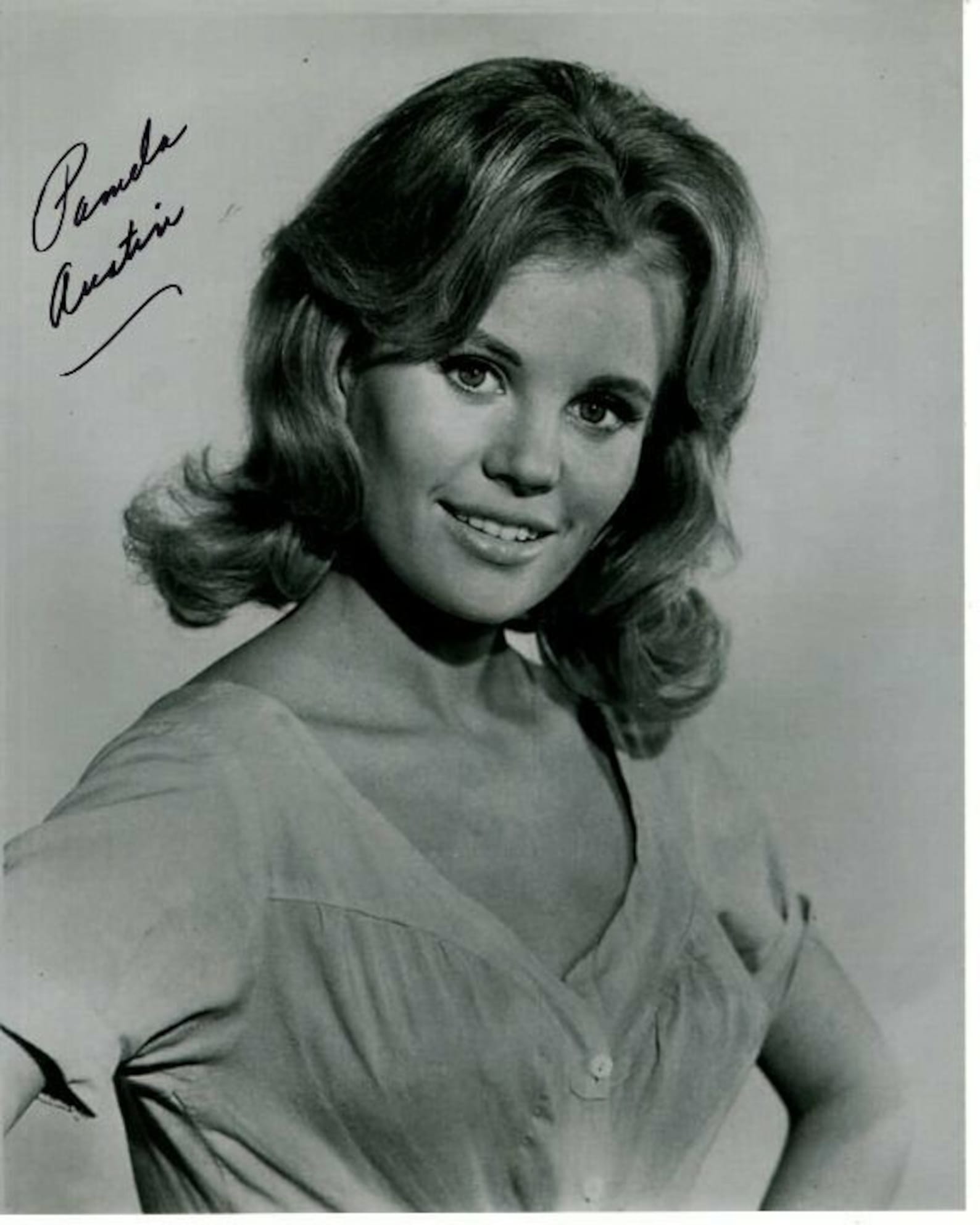 Pamela Austin Signed Autographed 8x10 Photo - Etsy