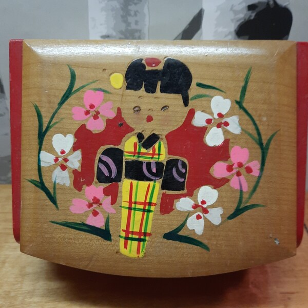 Japanese Kokeshi Box - Etsy