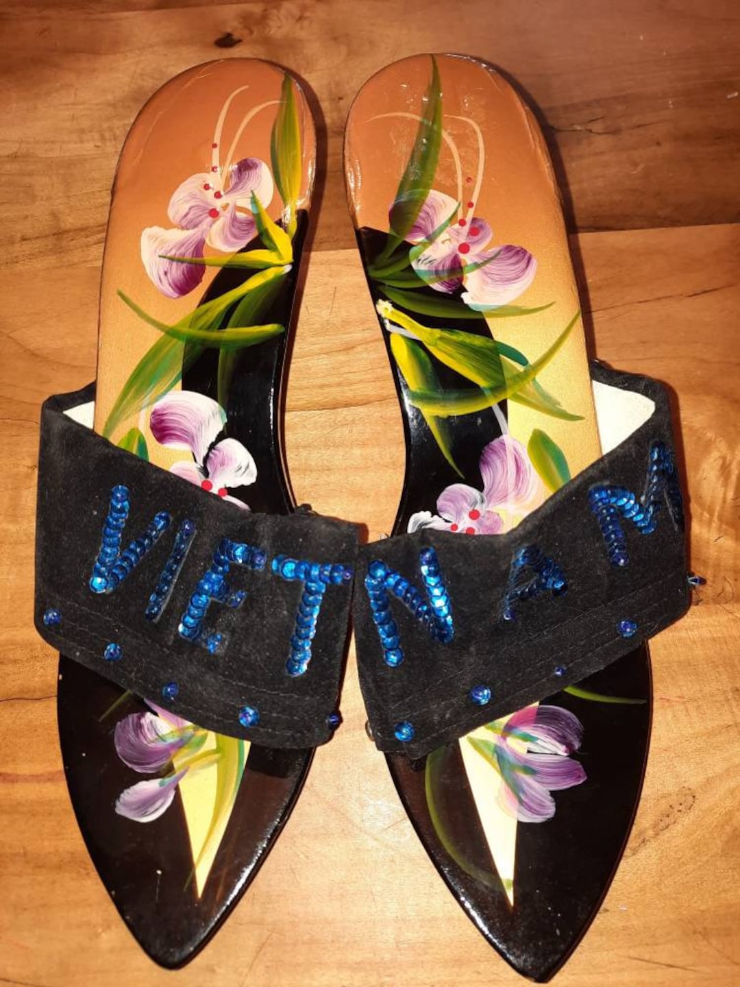 Guackimthanh VINTAGE Souvenir Sandals Vietnam Floral Wood Hand Painted ...