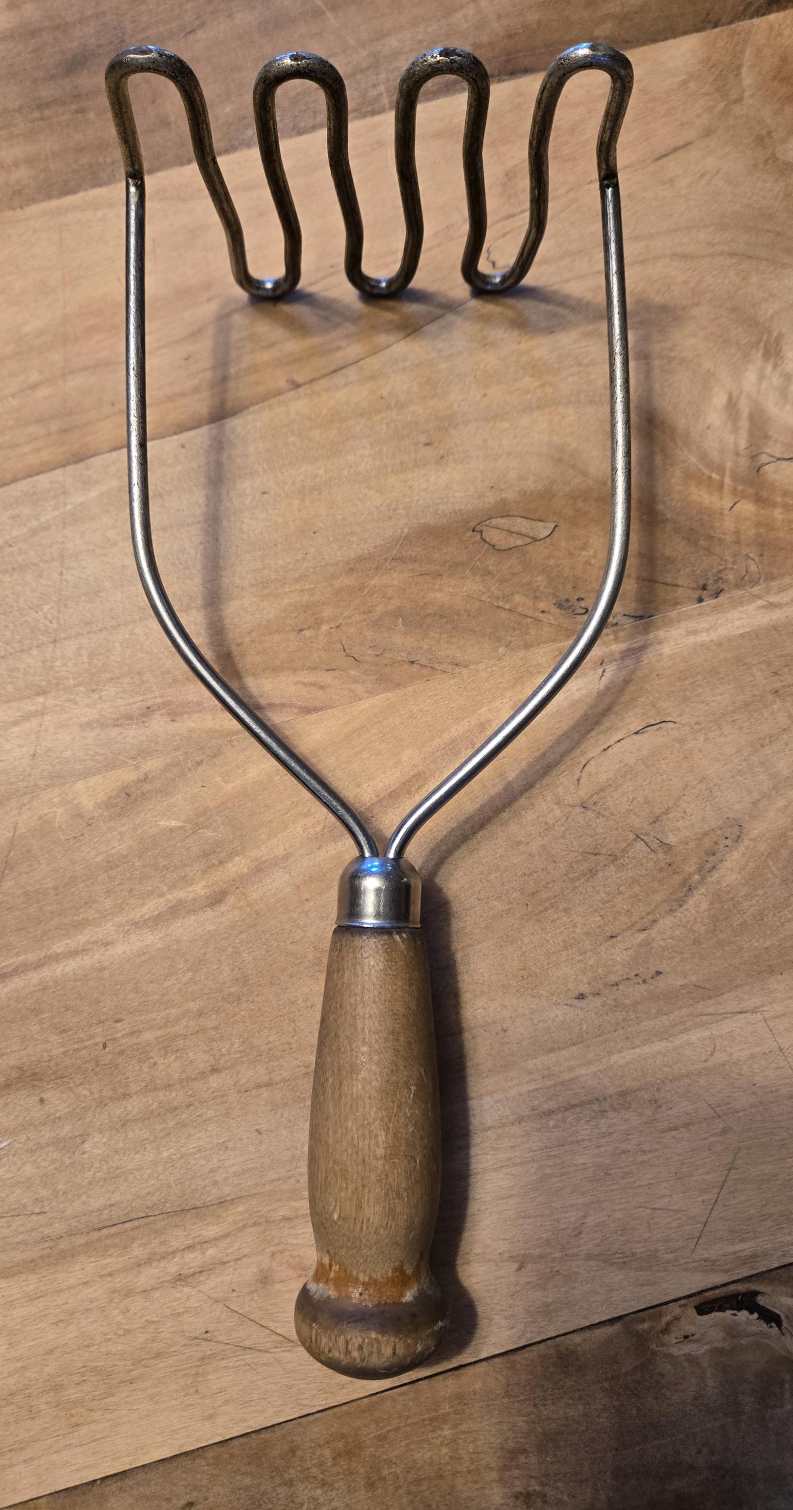 Potato Masher Heavy Gage Wire With Wood Handle Vintage 1950s-60s Retro ...