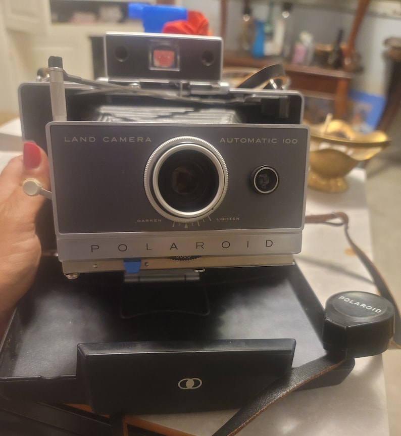Antique Vintage Polaroid Automatic 100 Land Camera Authentic With ...