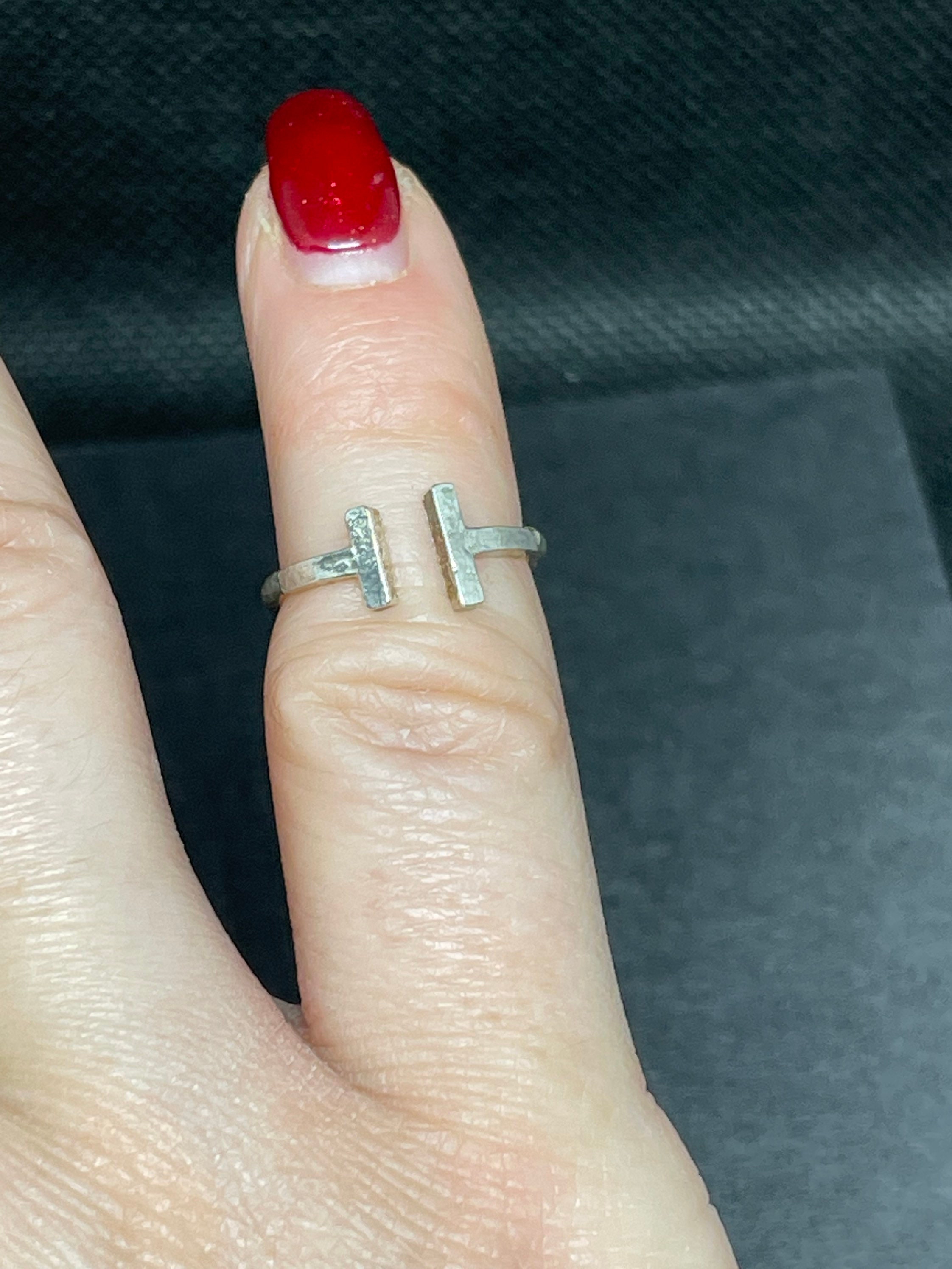 Silver T Design Pinkie / Midi Ring E1/2 - Etsy