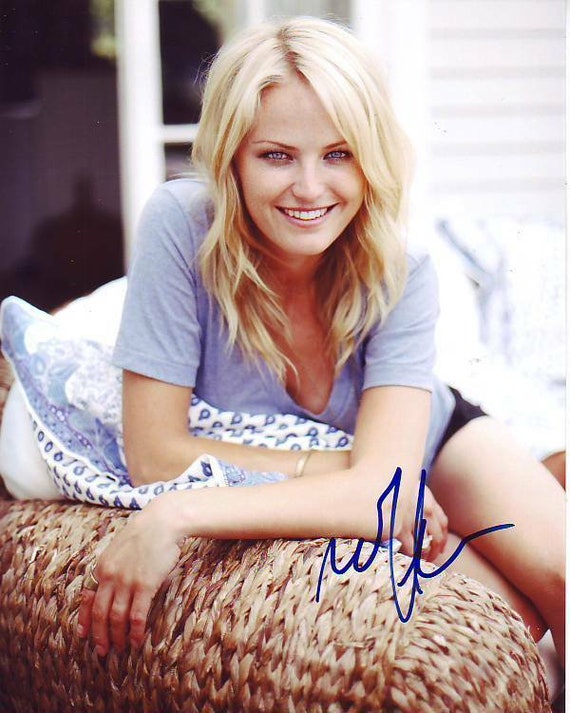 Malin Akerman Shape