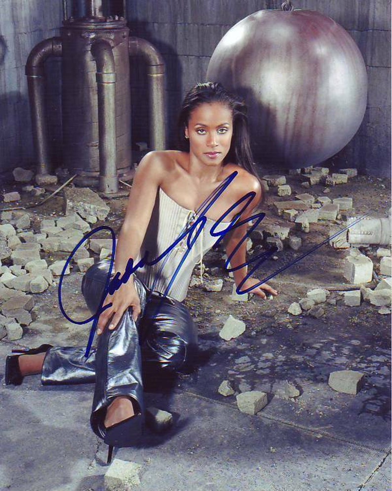 Jada Pinkett Smith Signed Autographed 8x10 Photograph - Etsy