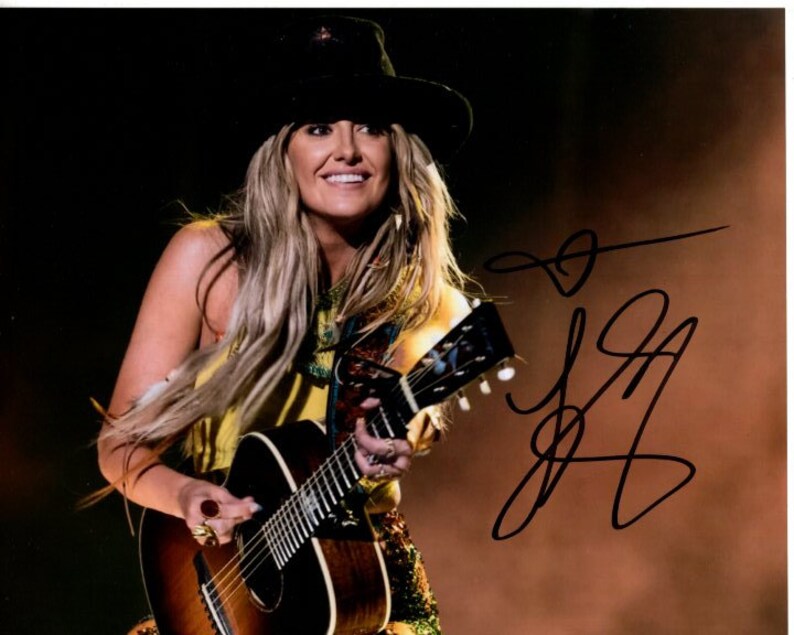 Lainey Wilson Signed Autographed 8x10 Photograph - Etsy