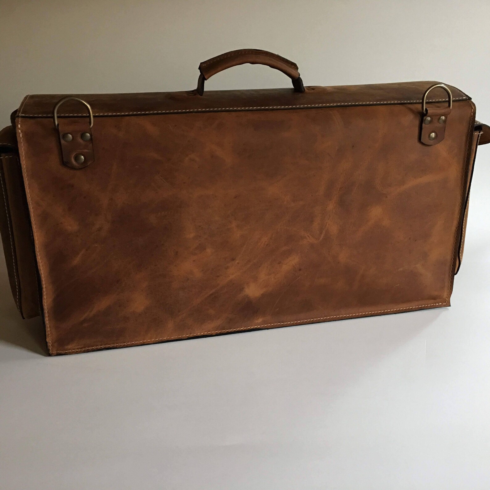 Handcrafted Leather Bar Tool Bag for Bartenders & Baristas, Stylish ...