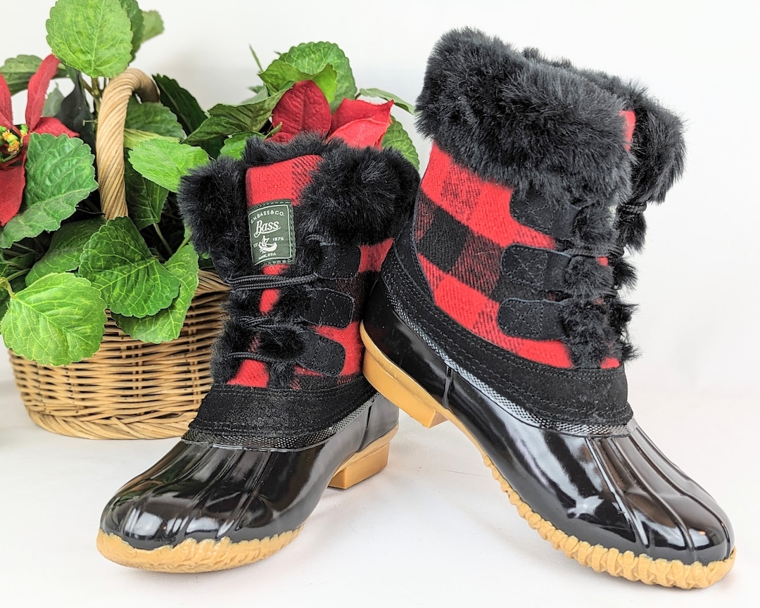 Women's Red and Black Plaid Winter Snow Boots Sz 6 | Faux Fur Lined ...