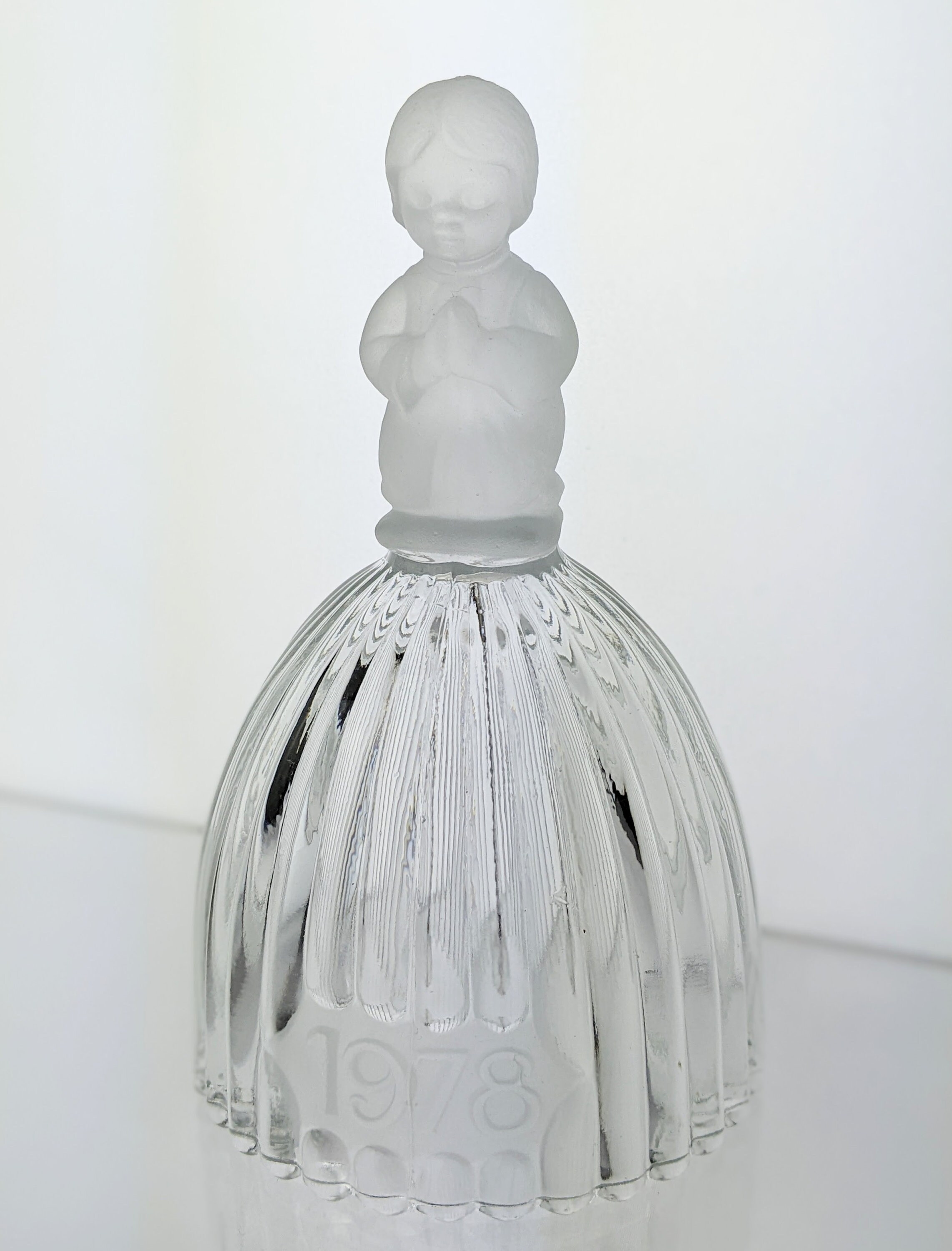 1978 Goebel Crystal Bell Collectible | Goebel West German Glass Bell ...