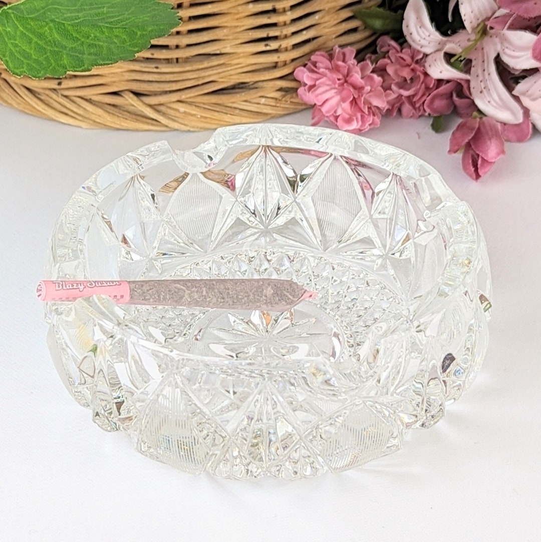 Large Round Antique Cut Crystal Ashtray | Large Clear Glass Coffee ...