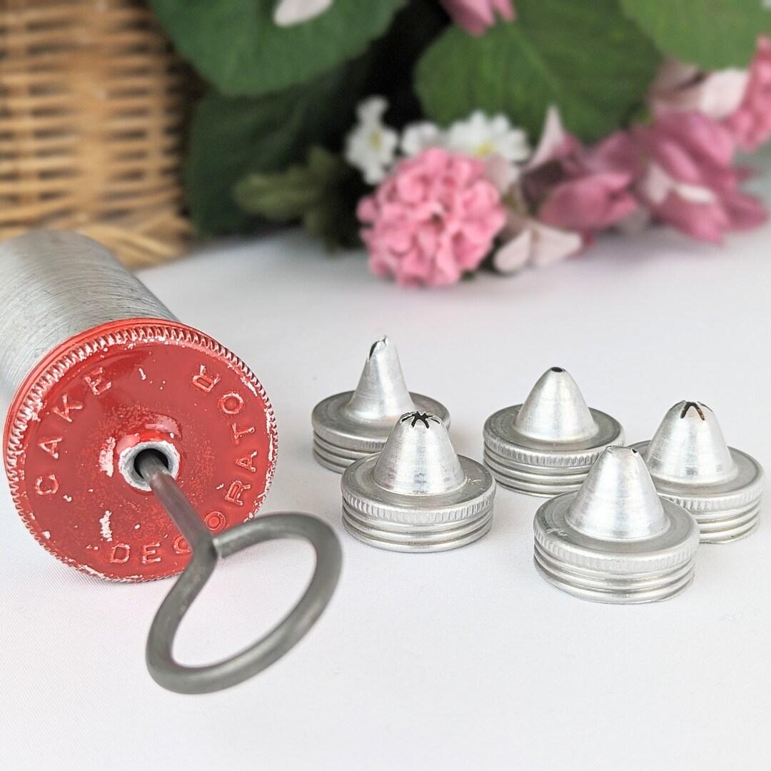 Vintage Aluminum Piping Kit for Cake Decorating With Tips | Cookie ...