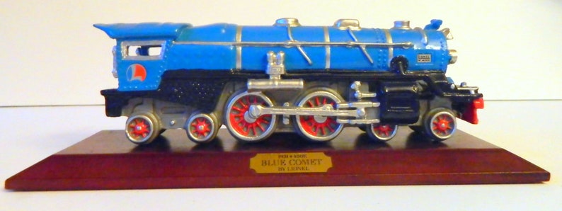 Train Vintage Avon Collectibles Blue Comet First in A Series of Lionel ...