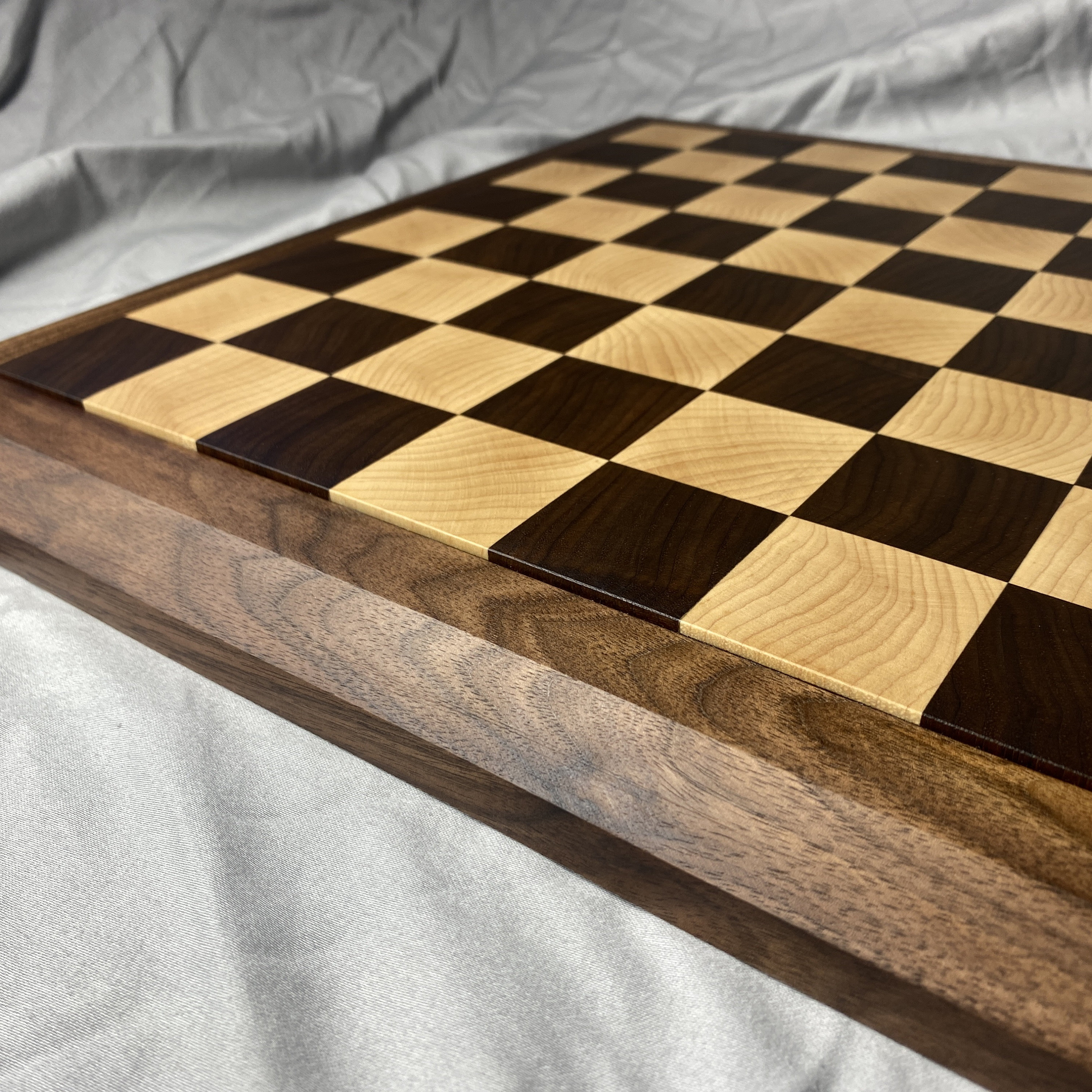 Handmade Walnut and Maple Chess Board: 14" Playing Area - Etsy